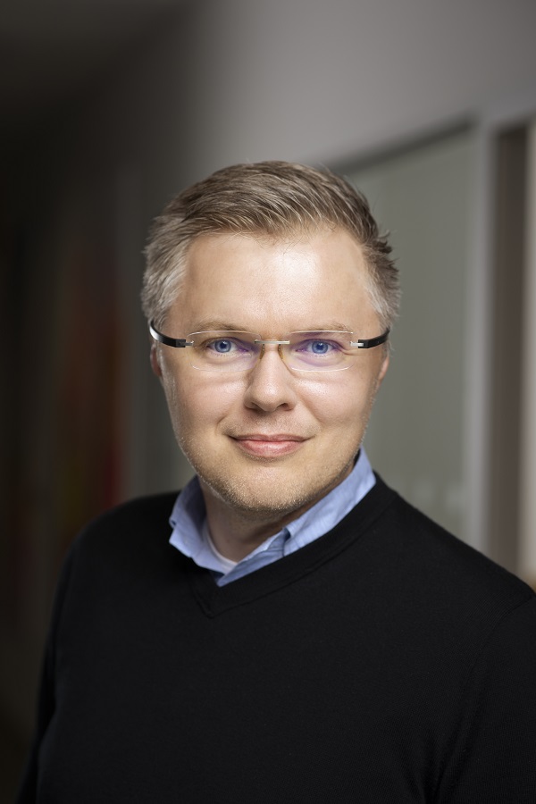 Optimizing the Future of Finance Through Task Mining - Finance Derivative